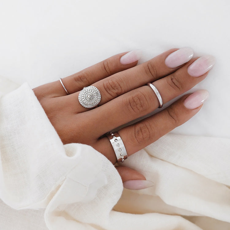 Florence Coin Ring Silver – THE SILVER COLLECTIVE